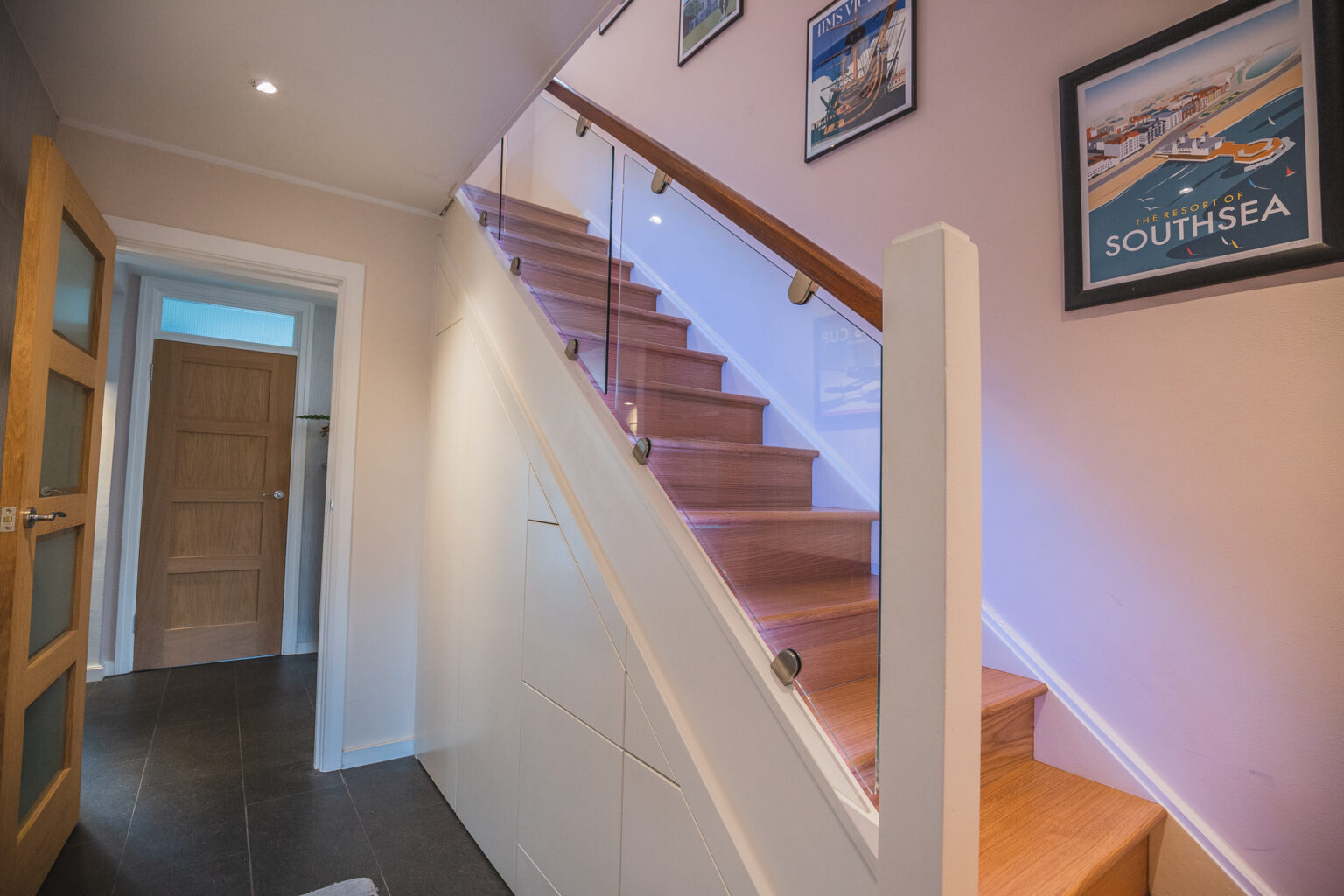 Stairfurb - Glass Staircase Banisters & Balustrade Kits
